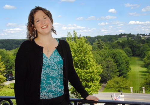 Emily Cain More Extreme than Chellie Pingree? - NRCC